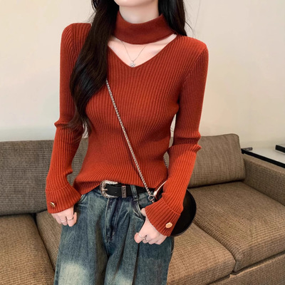 纯欲风修身内搭毛衣女52025秋冬新款高级感挂脖V领长袖打底针织衫