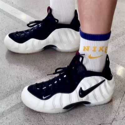 耐克FoampositePro中帮篮球鞋