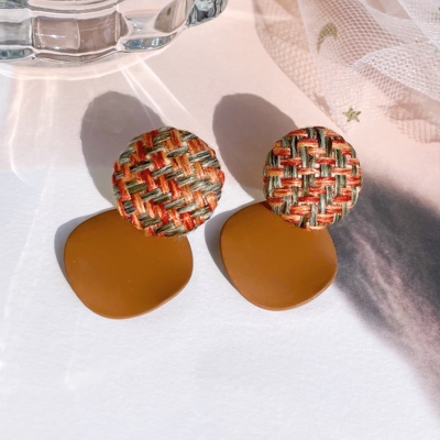 韩国nuance粗布棕色耳环女莫兰迪色系几何圆片高级感美拉得耳饰