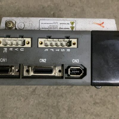 议价ESDA伺服驱动器ESDA-008APAESDA-004APAESDA-016APA
