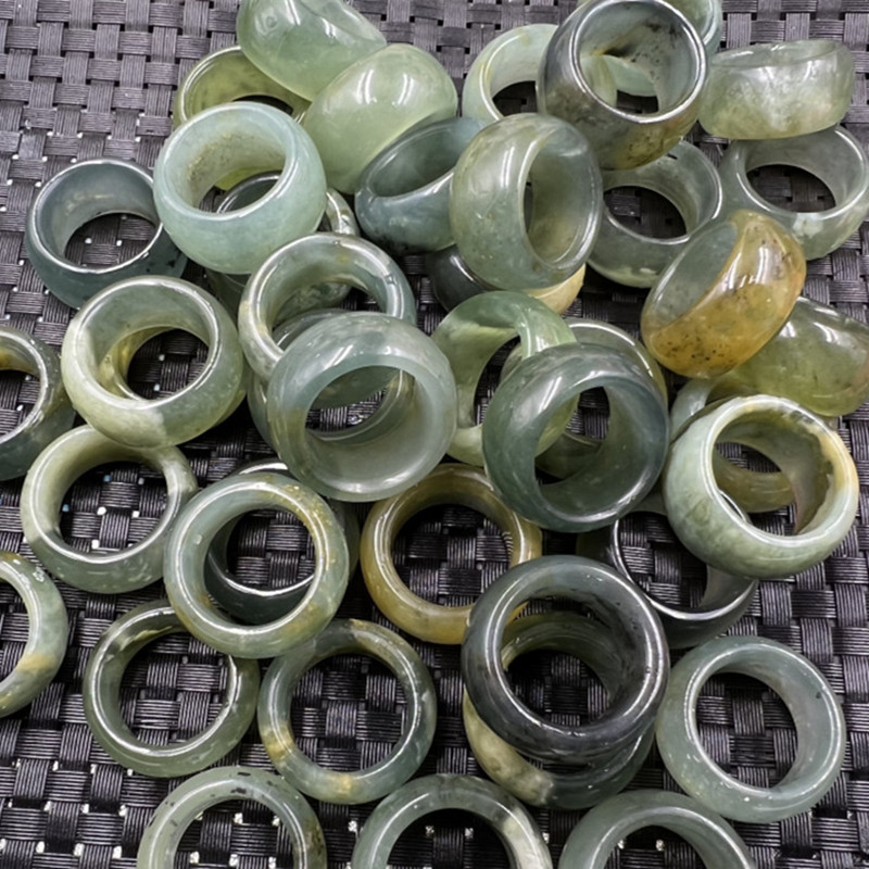 包邮玉石戒指冰种岫玉戒指蓝水岫玉加宽戒指大号玉戒指玉跑环指环