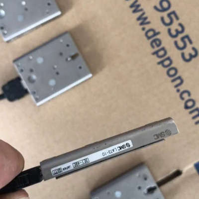 SMC 卡片电缸整套LAT3-10/LATCA-NSMC议价也可维修