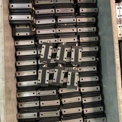 台湾CSK直线导轨LMG20T，同上银EGH20CA尺寸议价也可维修
