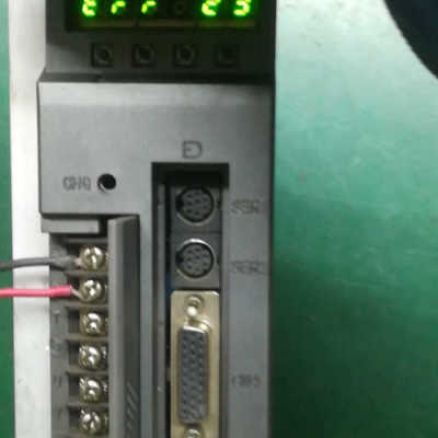 开通KT270-H-20-A伺服,实物如图,上电显示Err2议价也可维修