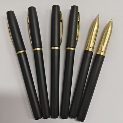 大容量磨砂杆笔壳0.5粗杆笔壳黑