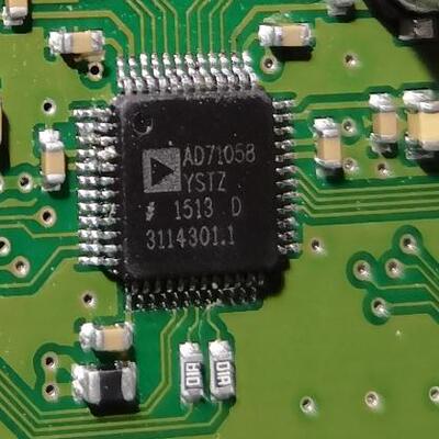 AD71058YSTZ 汽车电脑板音响功放芯片