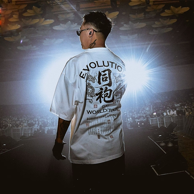 GAI周延同款2026巡演进化论新加坡演唱会《同袍》限定重磅落肩T恤