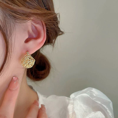 韩国镂空花篮繁杂高级设计耳环