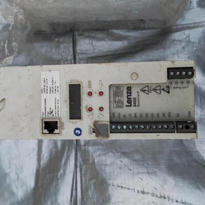 E84AVBDE1522SX0 工控变频器 伦茨8400 BaseLine议价维修