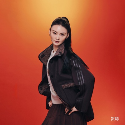 女子双面穿仿羊羔绒运动外套