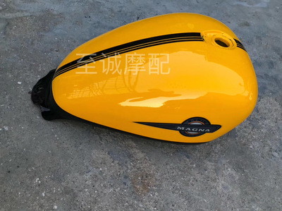 适用于本田马格纳 Magna VF250/750 龙犬250/750 汽油箱 油箱总成