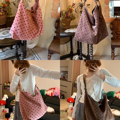 iFHHee 复古可爱 原创 两色丝绒波点 大号调节系带包包 好质感！