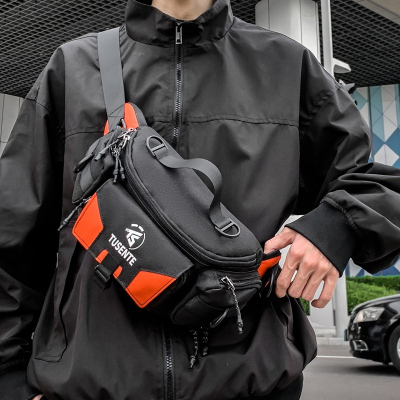 潮牌骑行胸包机能风青少年斜挎包