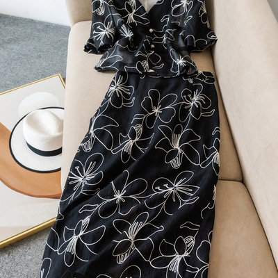 【国风套装】V领上衣+半身裙