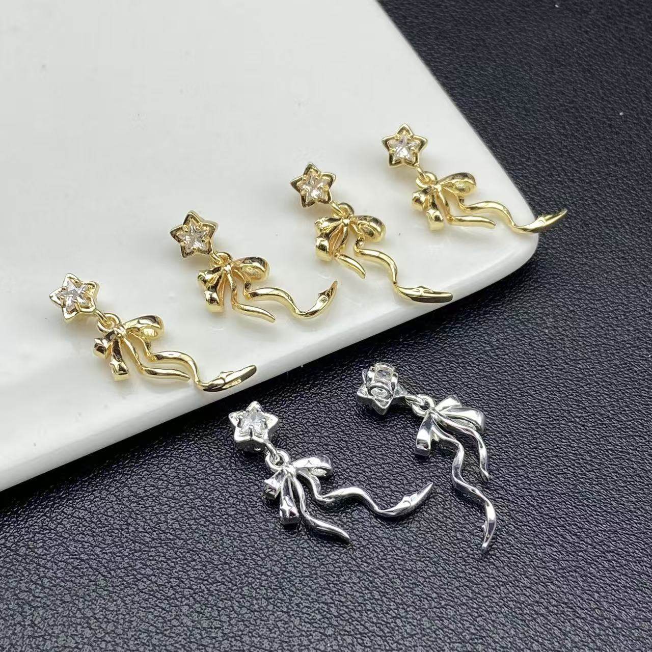 保色十字孔五角星飘带蝴蝶结隔珠吊坠diy手工配件手链散珠材料