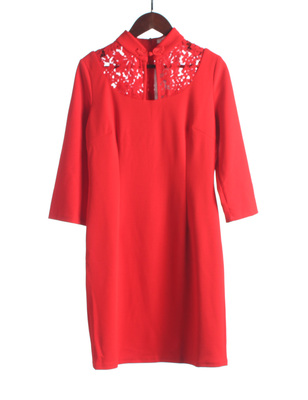 立领收腰八分袖连衣裙