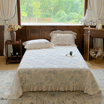 甄选亲肤棉麻面料绗缝固定柔软舒适棉麻绣花花边款床盖三件套