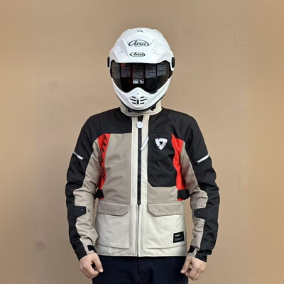 revit聚合四季防水保暖拉力服