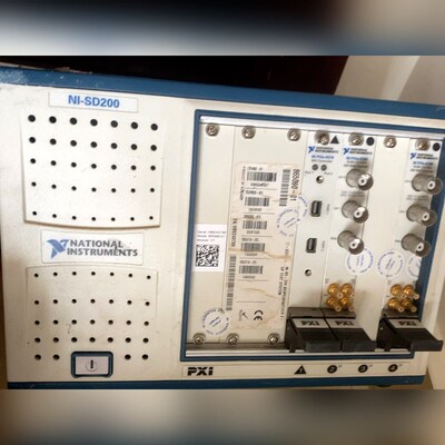 NI Pxie-1071采集机箱需要的直接拍1000 议价