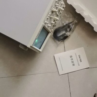 示波器CALTEK/CA8010示波器一台，都通电，裸机，实--议价商品