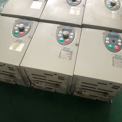 施耐德ATV31系列变频器 ATV31HU30N4A 3KW--议价商品