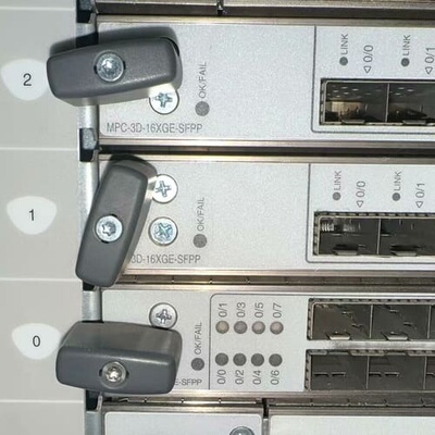 MPC4E-3D-32XGE-SFPP拆机二手，成色不错，低--议价商品