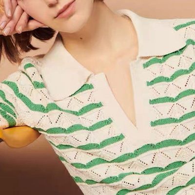 法单S家针织衫2024年春夏POLO领时尚休闲拼色V领短款毛衣女上衣