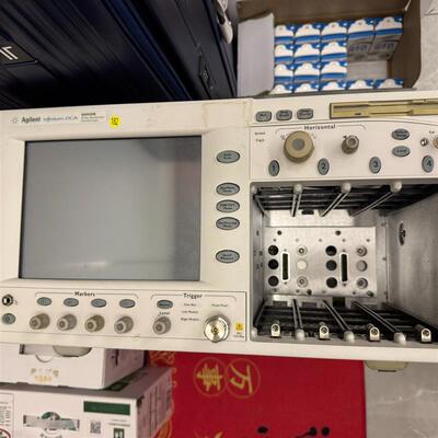 安捷伦86100B光示波器，原装机，特价出售-议价