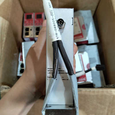 HORIBA D517MG数字流量计，300SCCM量程.询价