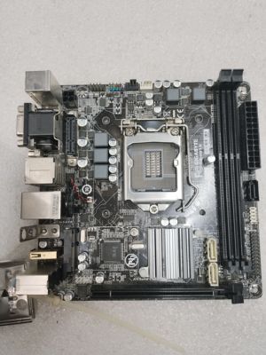 技嘉GA-H81N itx主板 17x17cm 小机箱