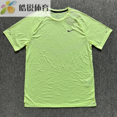 Nike Dri-FitADV耐克男子速干透气跑步健身训练运动短袖T恤HV5204