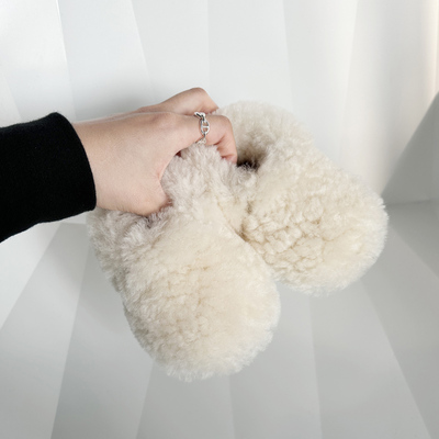 保暖羊毛婴幼儿一脚蹬