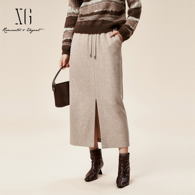 xg雪歌休闲通勤开叉半身裙女2024冬新款中长款直筒裙XK403508A860