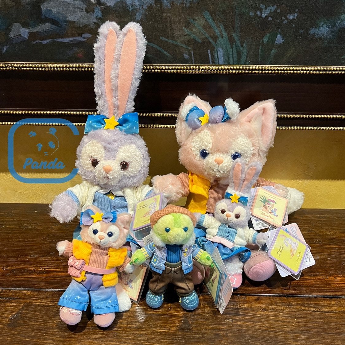 香港迪士尼2022冬日限定达菲雪莉玫玲娜贝儿星黛露毛公仔包挂件_虎窝淘