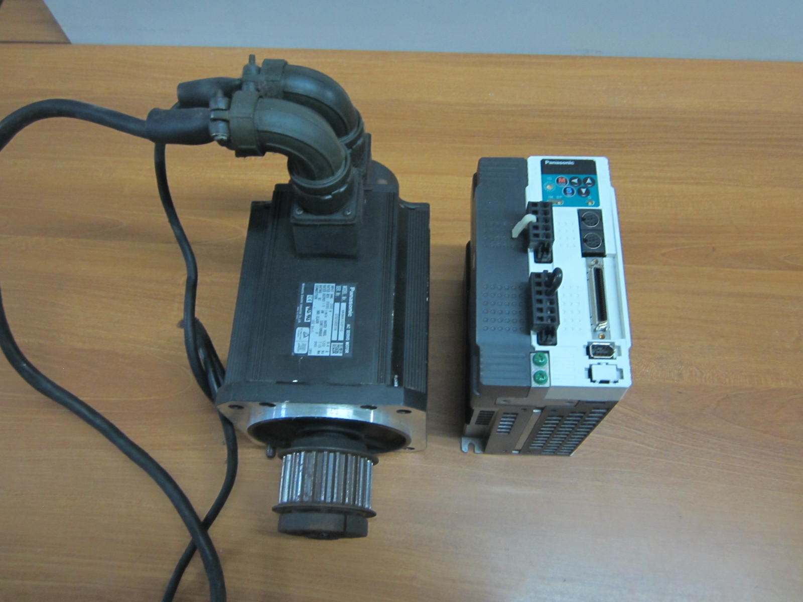 松下伺服驱动器A4 一套 MDDDT5540003 + MHMA152P1G 包好 1.5KW_虎窝淘