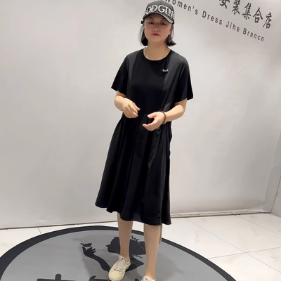 女权贵族夏季新款大码显瘦连衣裙