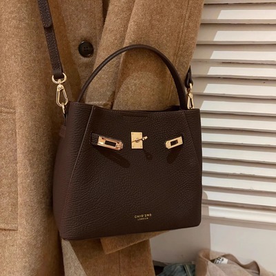 小南风Chio头层牛皮凯莉包