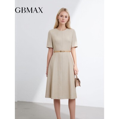 GBMAX亚麻色简约短袖连衣裙2026