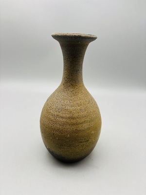 C357，日本回流 备前烧玉壶春型柴烧花入，自然窑变无原盒