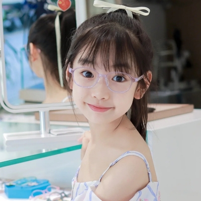 派丽蒙9岁儿童眼镜时尚近视离焦