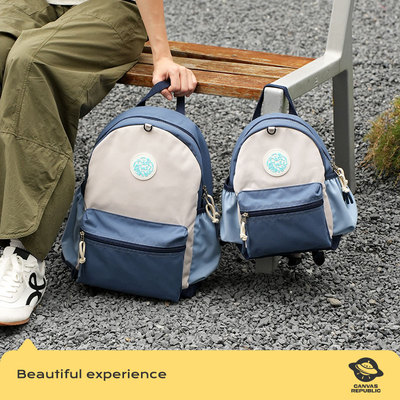 休闲简约撞色设计亲子背包