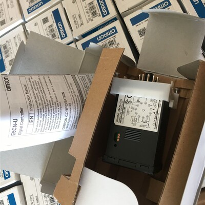 正品E5CZ/E5CN-R1TU Q1TU Q2TU R2TU R1TDU Q1TDU R2TDU Q2TDU CT