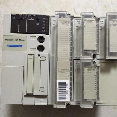 TSX3722001/TSXDMZ28DR TSXASZ200 TSXDSZ08R5/32R5  PLC