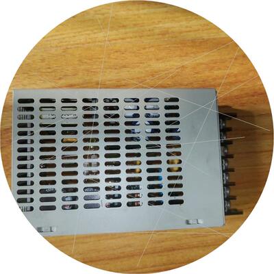 议价OMRON欧姆龙S82H-3305直流电源,5V6A.老产品