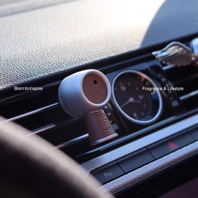 灯塔骑士车载 doey车香薰扩香设计师款小众高级淡香持久留香礼盒