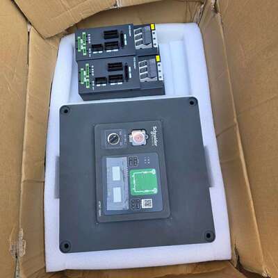 议价~施耐德ATMT504P3BRC控制器一套，带适配器几乎全新，~可维修