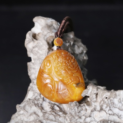 在售新疆和田玉18.8克 34.3*28.4*12.6mm独籽钟馗苏工无瑕疵