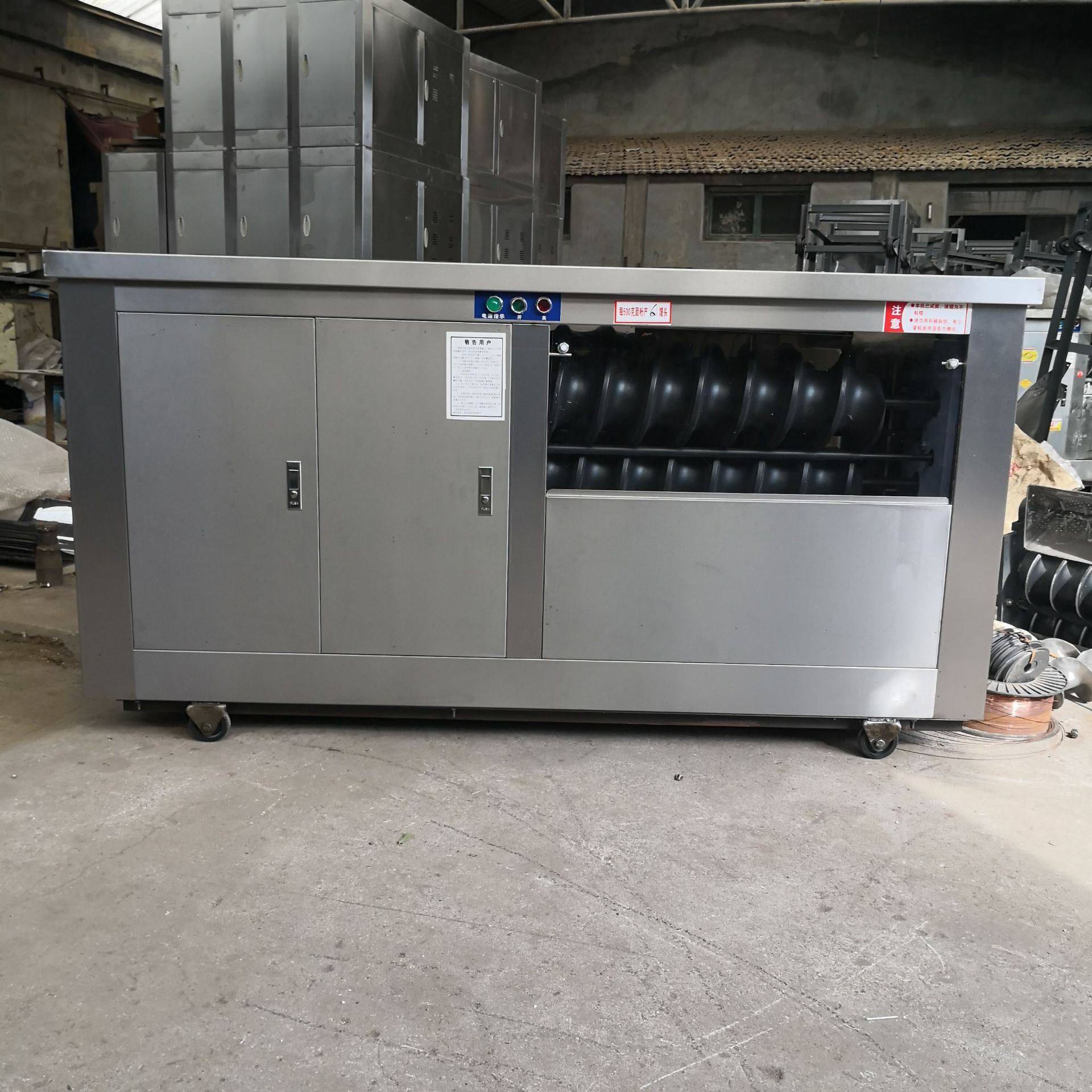 直供大口径圆馒头机一次放25公斤一袋面馒头机商用不锈钢馒头机_虎窝淘