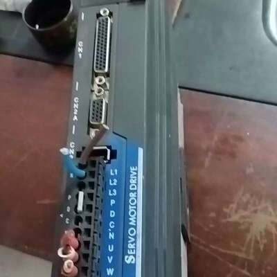 议价伺服驱动器 HSX1M-180-E1，功能正维修