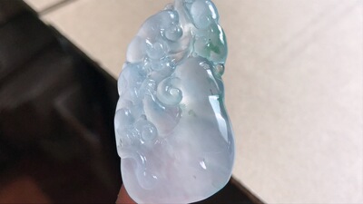 缅甸天然翡翠A货冰胶飘花如意，实物更好看48.6-25.2-7.1，16.54g
